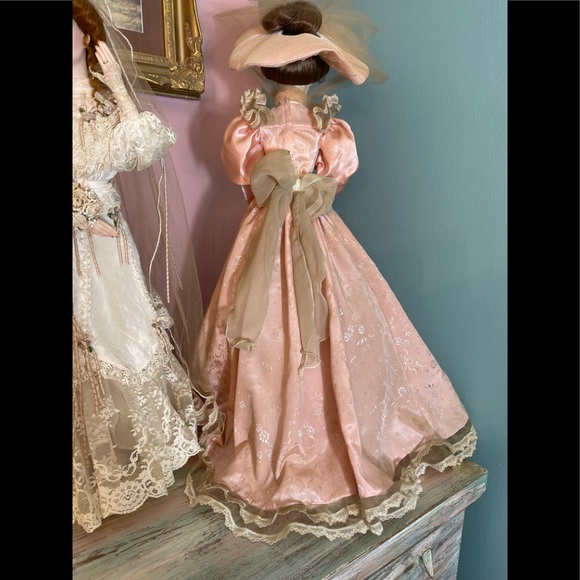 Franklin Mint | Accents | 3 Franklin Mint Collector Dolls | Poshmark
